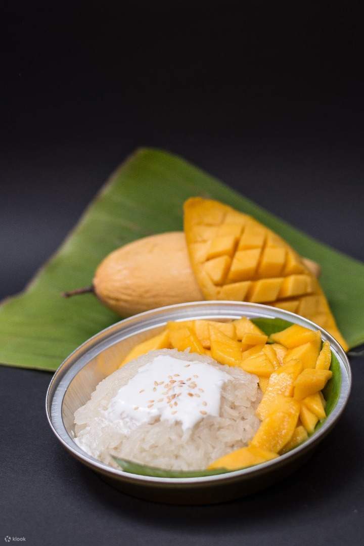 Sukhumvit 100, Raffles Place - Klook Singapore Singapore